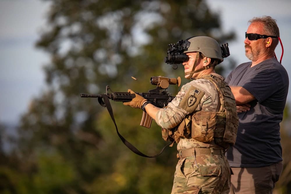 米陸軍は1万台目のENVG-Bを受領、これは夜戦のゲームチェンジャーです | ミリレポ｜ミリタリー関係の総合メディア